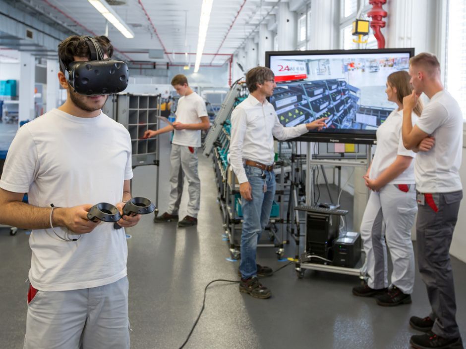 So nutzt Audi Virtual Reality in der Ausbildung - Schweizer Virtual ...