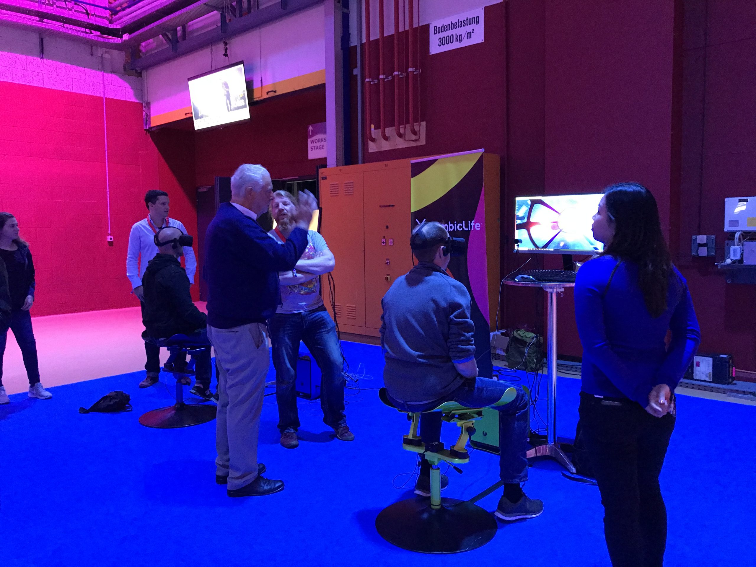 Limbic Chairs - luden während den VRDAYS zum sitzen ein - Schweizer ...