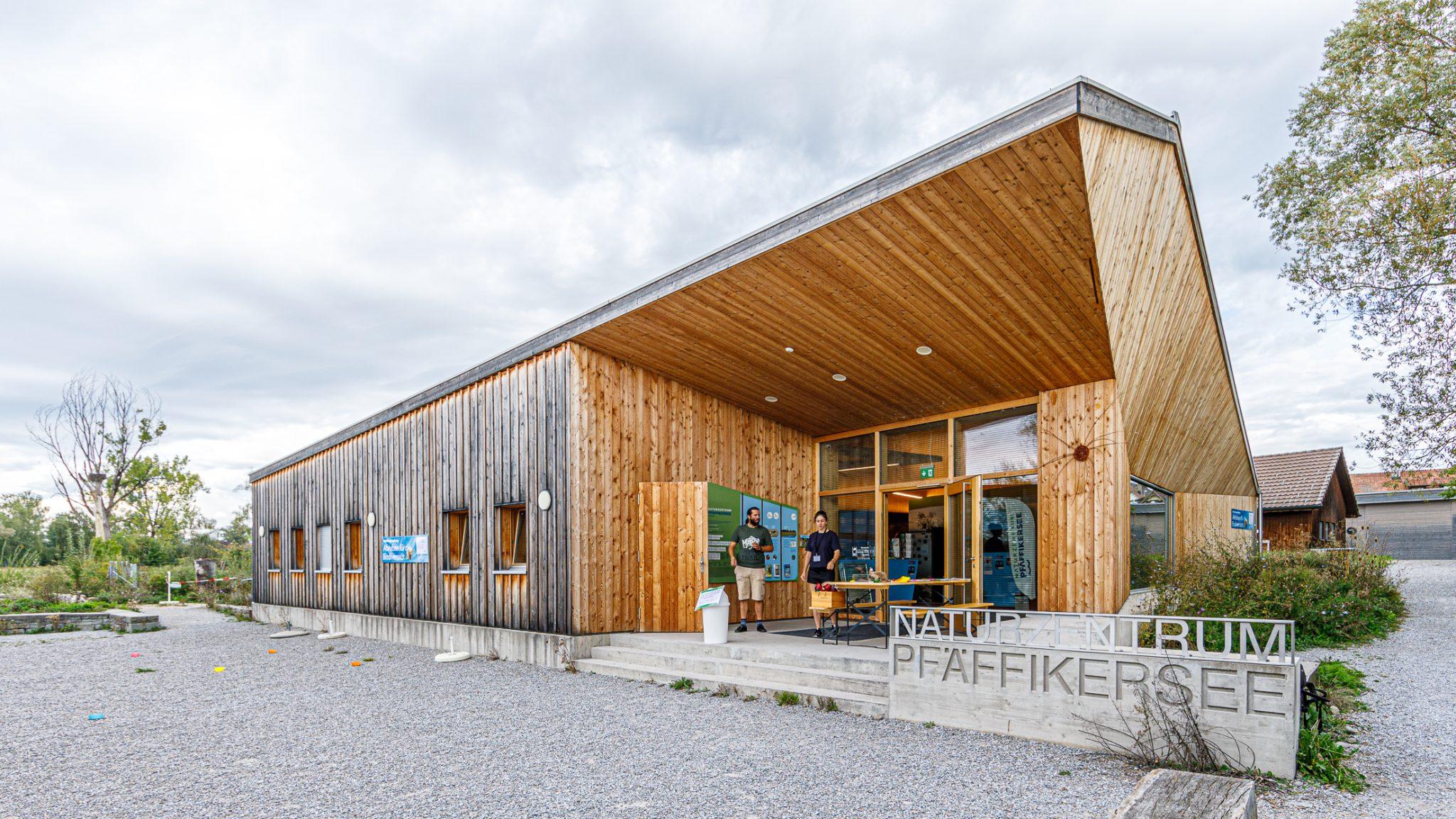 Insektenflugsimulator «Birdly Insects» im Test - Schweizer Virtual ...