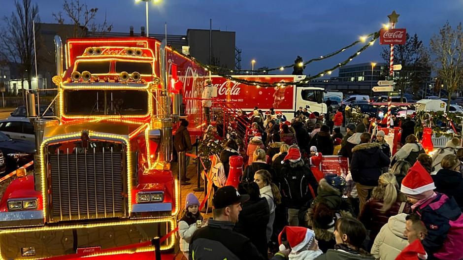 Coca-Cola-Truck tourt mit 360° durch die Schweiz - Schweizer Virtual ...